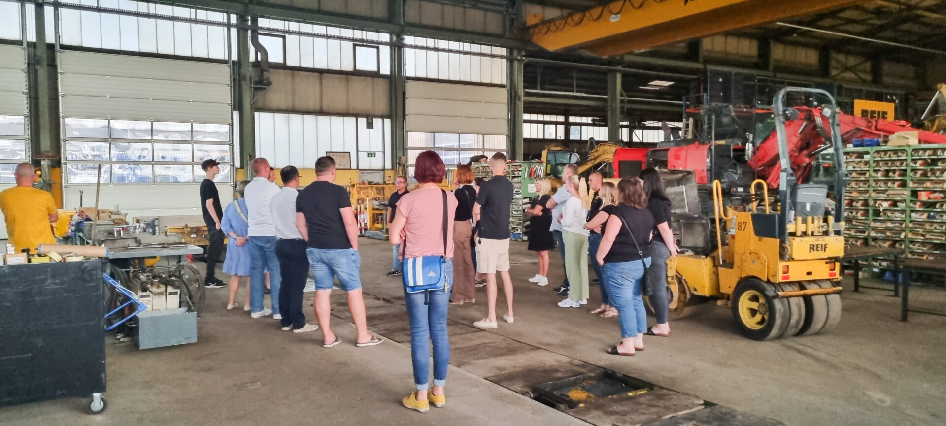 Ein Blick in die Zukunft: Infoabend zum Ausbildungsstart! - REIF ...